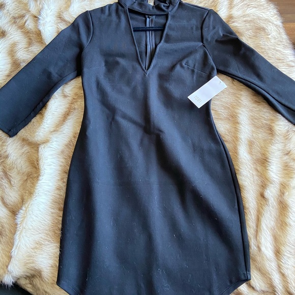 Tobi | Dresses | Nwt Deep V Bodycon Tobi Dress | Poshmark